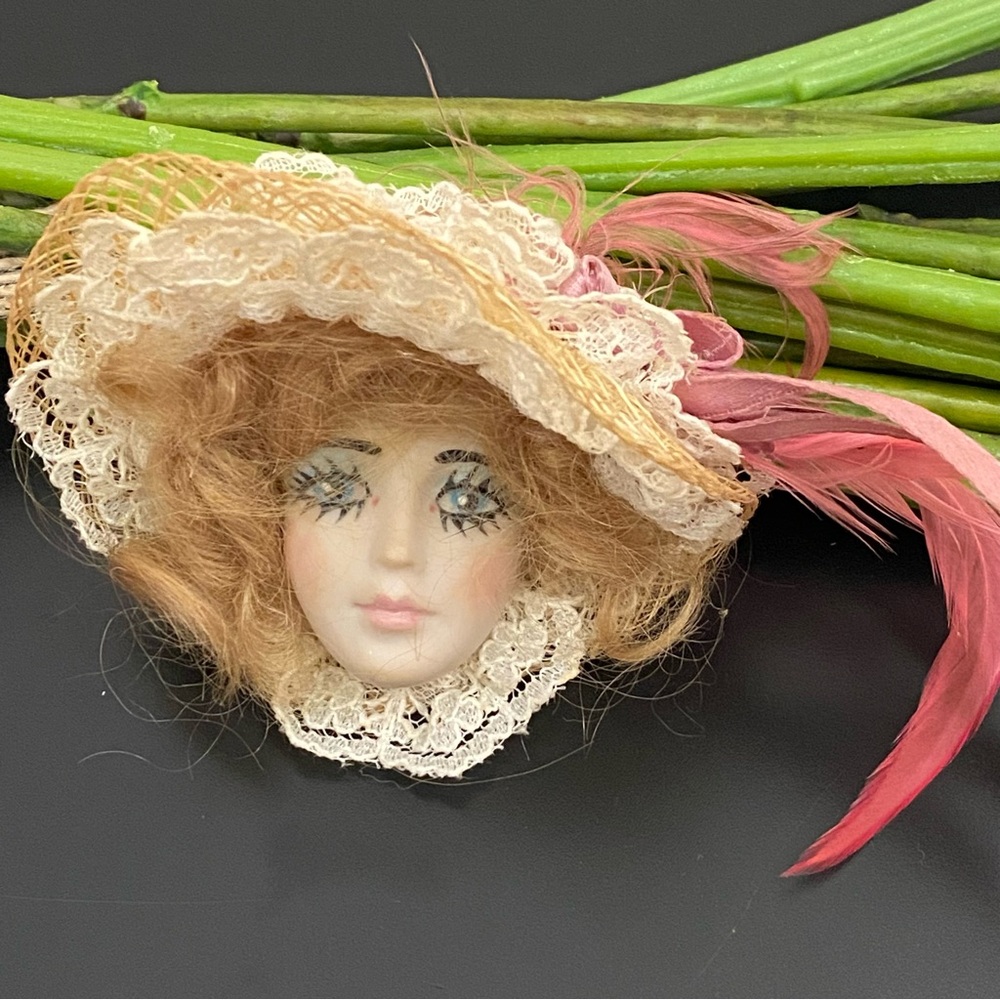 Vintage Porcelain Face Victorian Lady Head With Fasci… - Gem